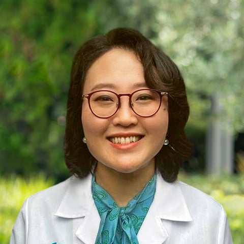 Dr. Yurhee Lee, M.D. | Medical Oncology | Sutter Health