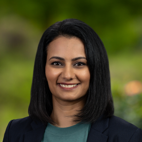 Dr. Rabia Khan, M.D. | Internal Medicine | Sutter Health